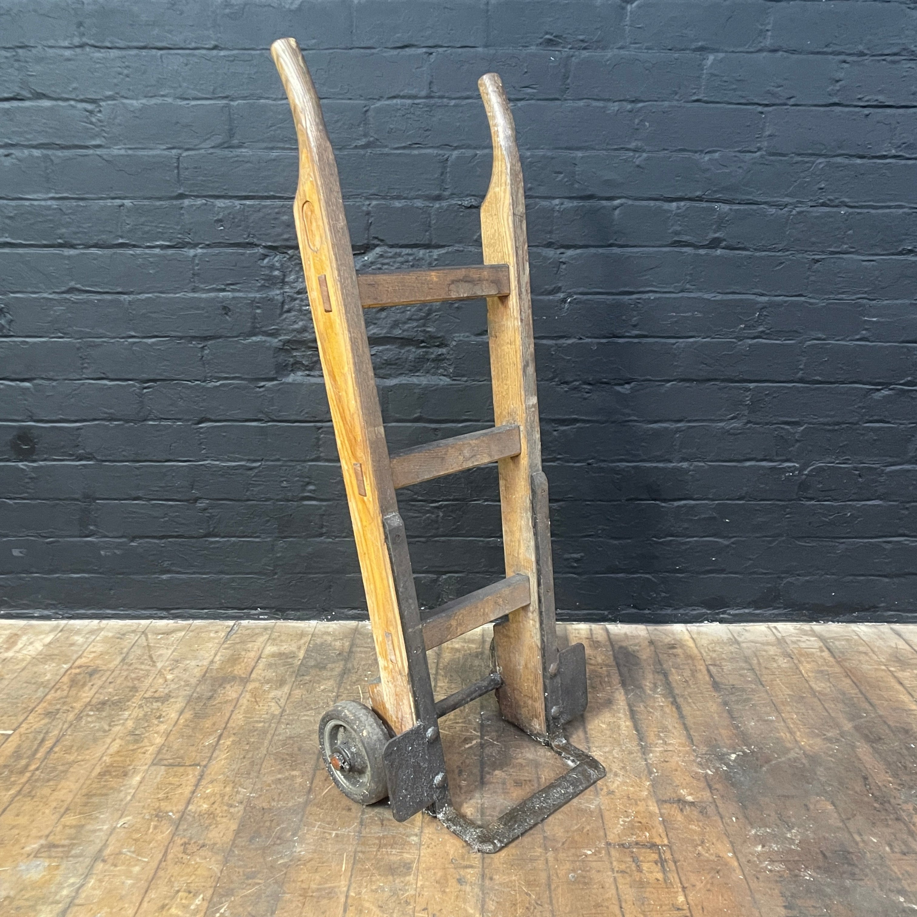 Small sack cart Qty 1 – Powerhouse Props