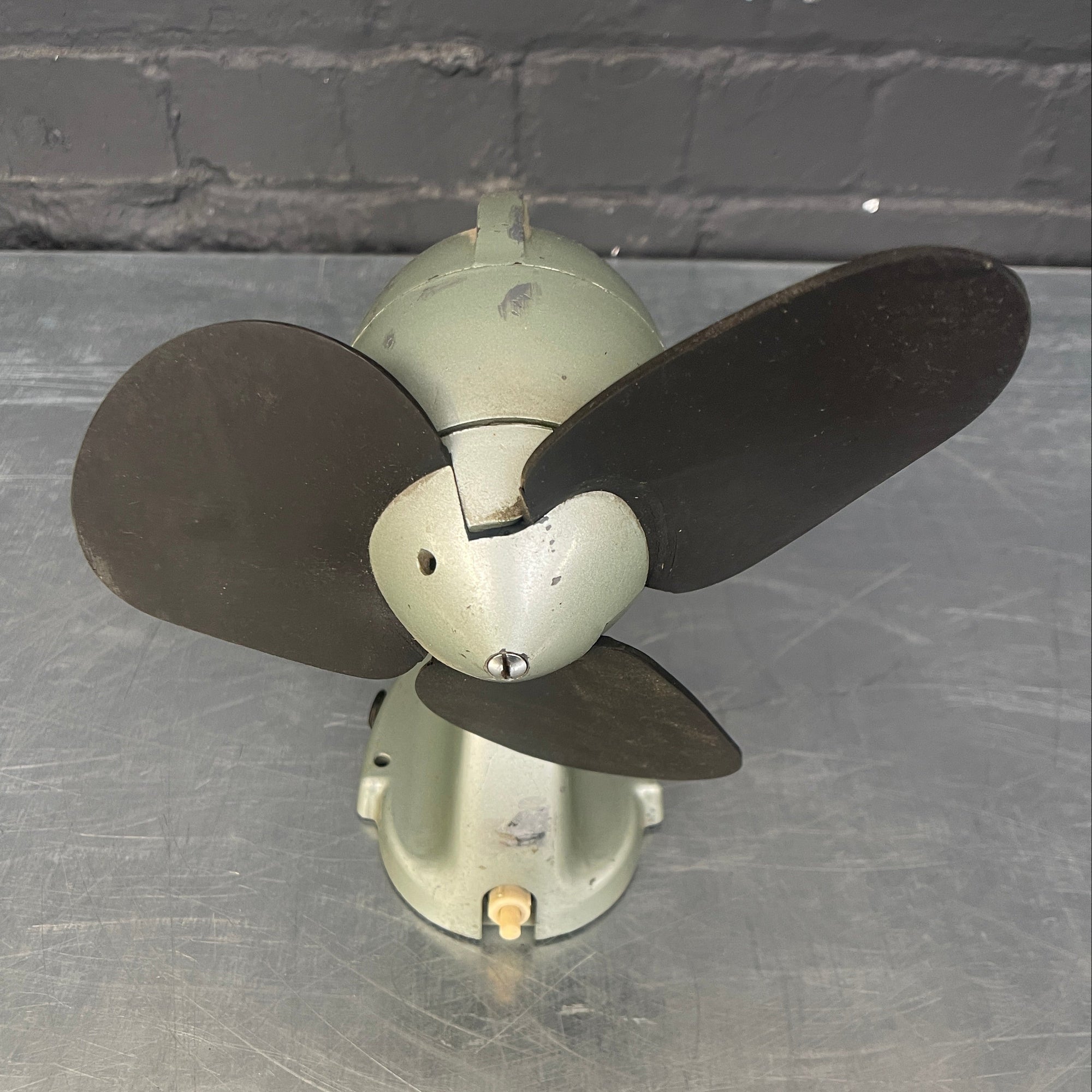 Rubber fin fan Qty 1 – Powerhouse Props