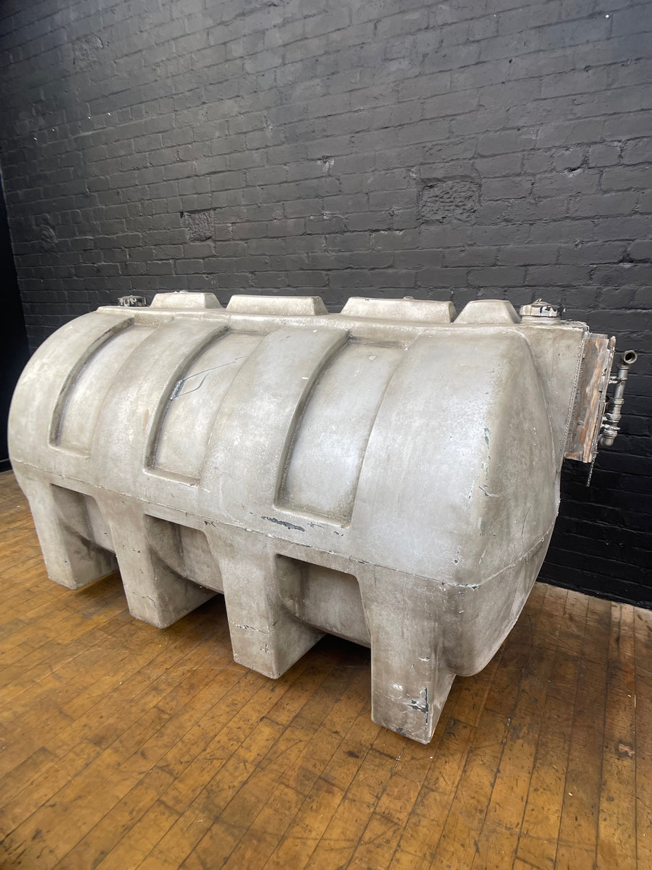 Industrial storage tank Qty 1 – Powerhouse Props