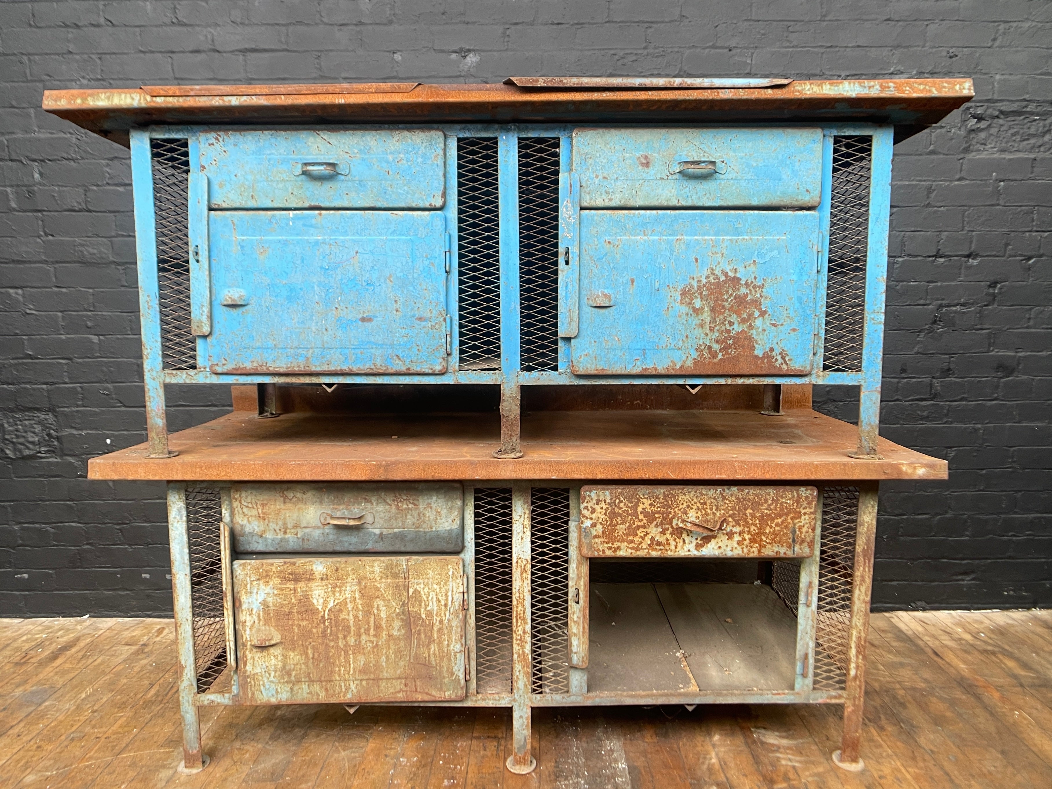 Workshop desk Qty 2 – Powerhouse Props